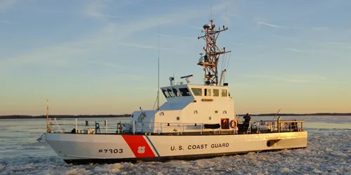 CGC Mako (WPB-87303) Live Military Ship Tracker | Free Real-Time ...